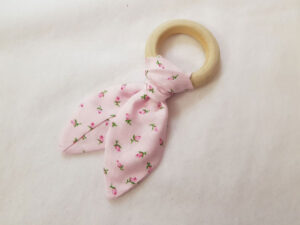 Teething Ring – Pink Rose – Still Moments Nursery