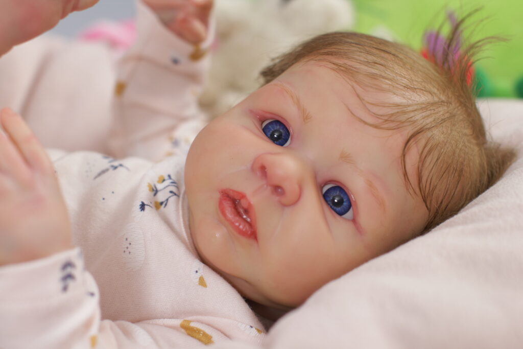 Reborn Baby Girl Amelia by Nikki Holland – Still Moments Nursery
